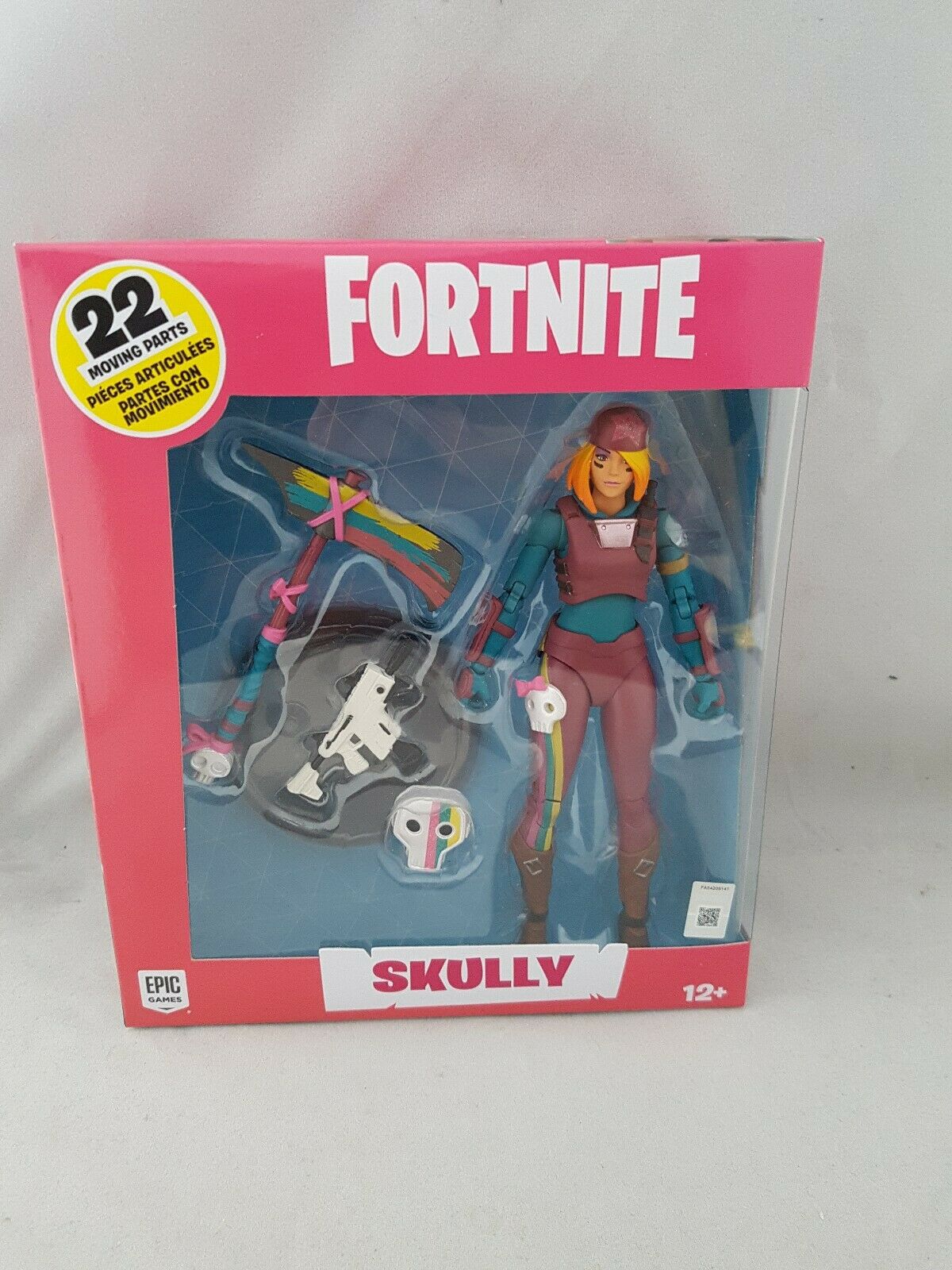 NEW McFarlane Toys Fortnite Skully Playset- 7" Action Figure | Onyx ...